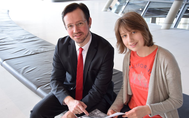 Praktikumsbericht von Leah Bartsch › Dirk Wiese MdB